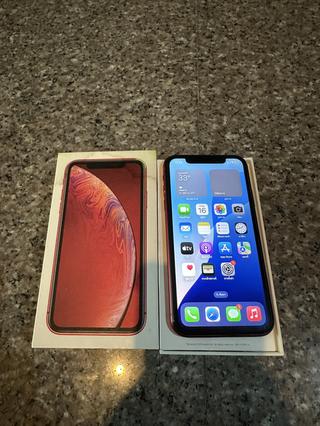 ซื้อ ขาย IPhone XR ออนไลน์ ราคาพิเศษ | ENNXO
