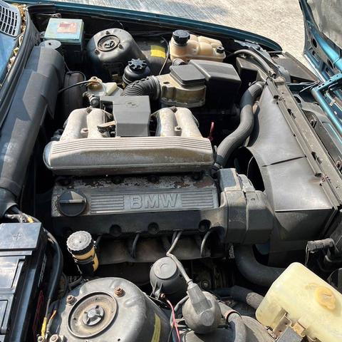 ขาย BMW E30 | ENNXO