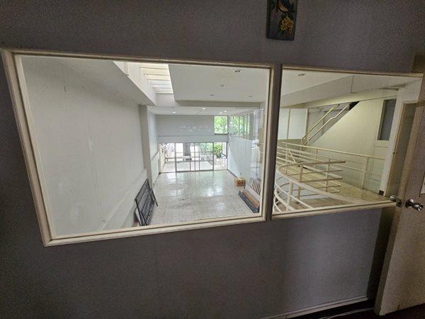 ขายโฮมออฟฟิต ซอยถนนปั้น ขนาด 45.9 ตารางวา ใกล้ BTS เซนต์หลุยส์ โทร 061-982-9696 | ENNXO