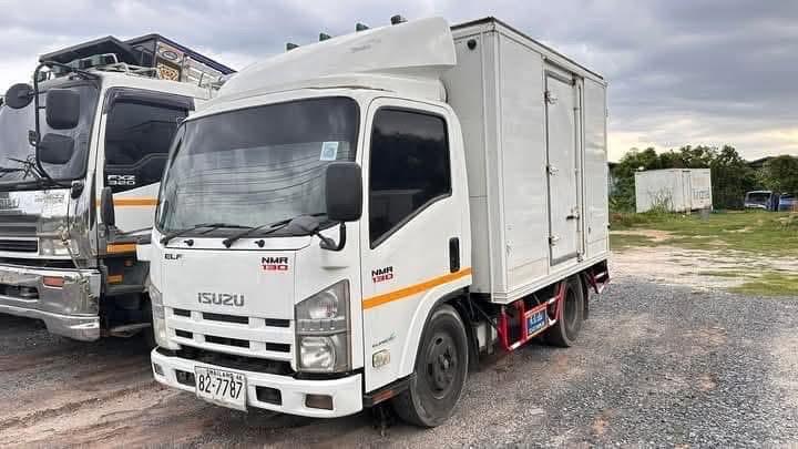 ISUZU NMR 130 แรง ปี 60 รถบรรทุก 6 ล้อเล็ก มือ 2 | ENNXO