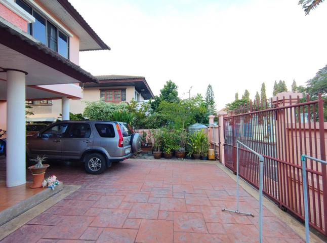 ขาย บ้านเดี่ยว บ้านกอบแก้ว 1 180 ตรม. 70 ตร.วา พุทธมณฑลสาย 2 หมู่บ้านเล็ก เงียบสงบ ส่วนตัว | ENNXO