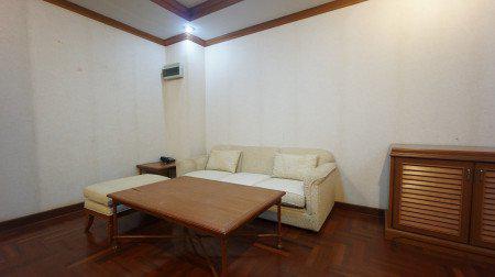 ขาย คอนโด รินเฮ้าส์ Rin House สุขุมวิท 39 รถไฟฟ้าพร้อมพงษ์ 88 ตรม ชั้น 2 | ENNXO