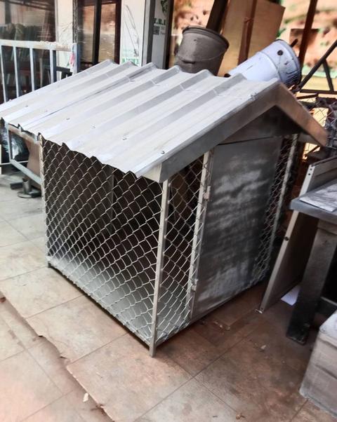 ศาลาเหล็กกรงหมา | ENNXO