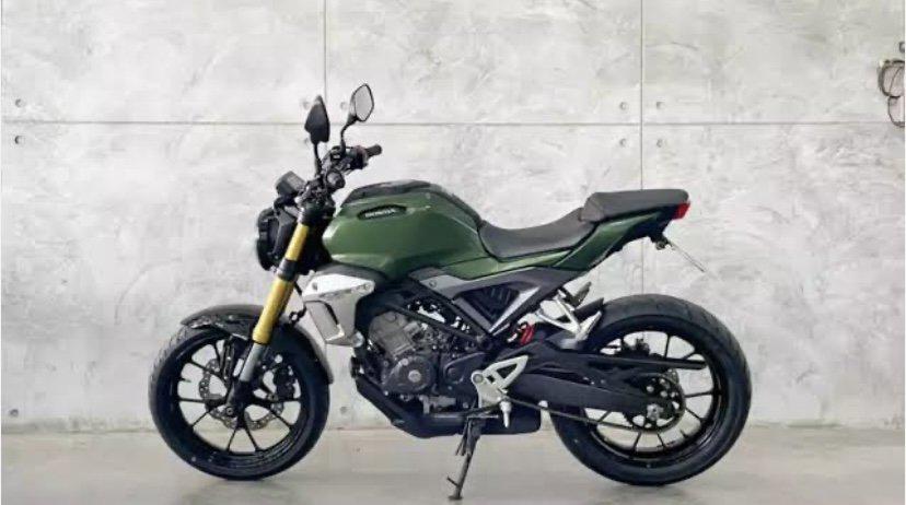 Honda CB150 สีเขียว | ENNXO