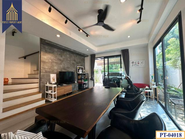 ขายทาวน์โฮม 4 ชั้น พร้อมอยู่ ห่างจาก BTS ศรีลาซาล เพียง 450 เมตร ลาซาล แบริ่ง ศรีนครินทร์ ...