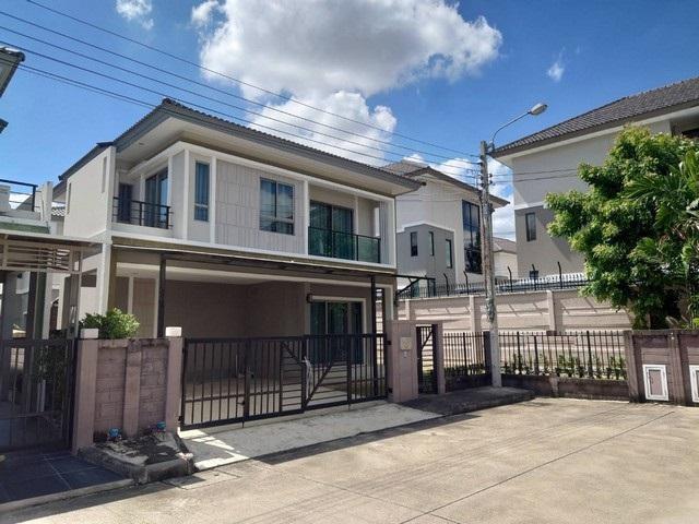 ขายบ้านเดี่ยว 2 ชั้น โครงการเดอะ แพลนท์ เอสทีค พัฒนาการ 38 | ENNXO