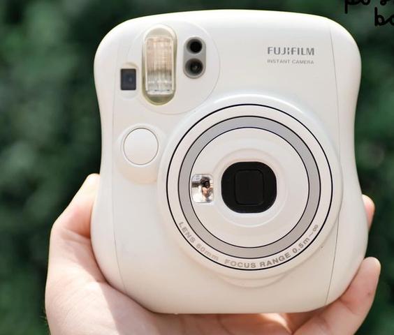 Fujifilm Instax Mini 25 | ENNXO