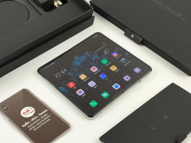 ขาย/แลก Oppo Find N 8/256 White สภาพสวย พร้อมเคสแท้ แท้ ครบยกกล่อง ...