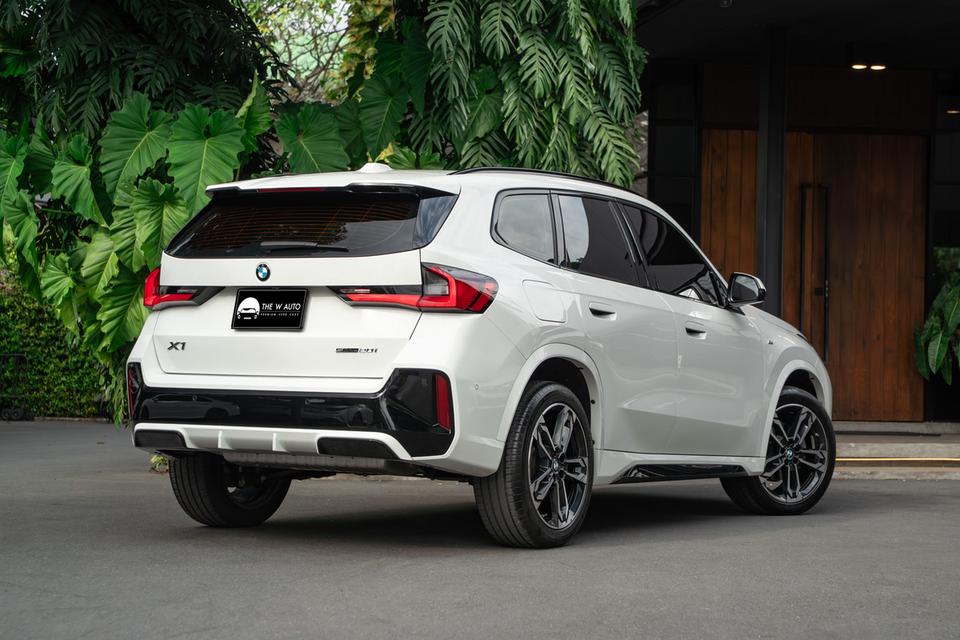 BMW X1 sDrive20i M Sport โฉม U11 ปี 2023 | ENNXO