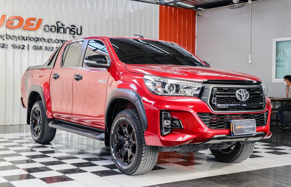 Toyota Hilux Mighty-X Van' 96 | ENNXO