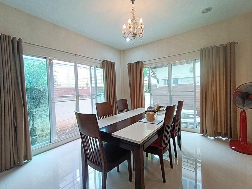 ขาย บ้านเดี่ยว ใกล้สาทร บางกอก บูเลอวาร์ด สาทร-ปิ่นเกล้า 234 ตรม. 52.5 ตร.วา ราคาต่ำสุด | ENNXO