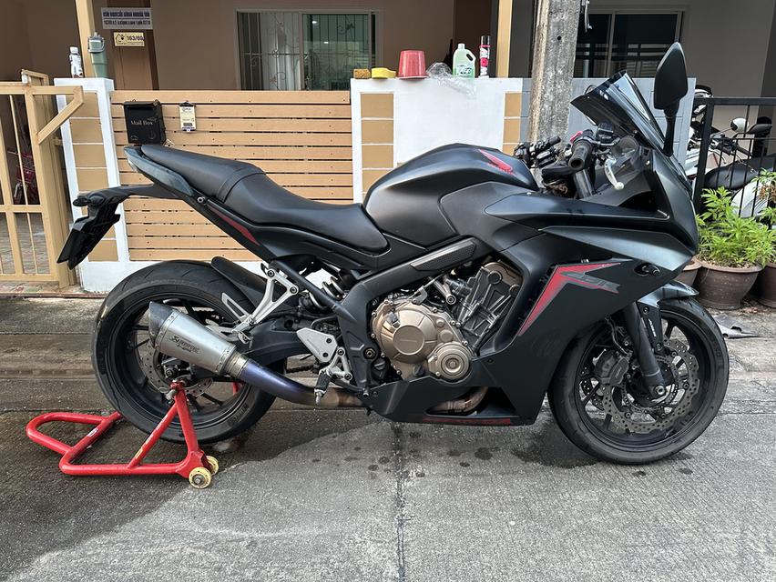มอเตอร์ไซด์บิกไบท์ Honda CBR650F | ENNXO
