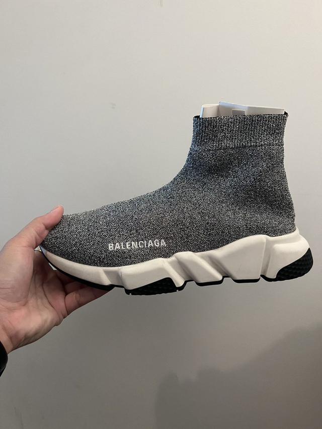 ขายรองเท้าผ้าใบ Balenciaga Speed trainer size 38 | ENNXO