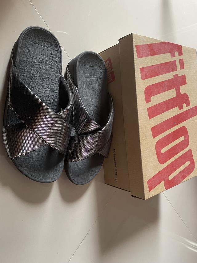 รองเท้า Fitflop | ENNXO