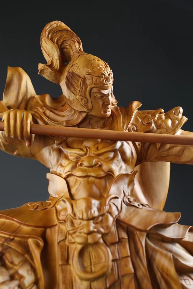 จูล่ง 子龍 (เทพเจ้าสงคราม)ไม้หอมการบูร 91 × 55 × 35 ซม. | ENNXO