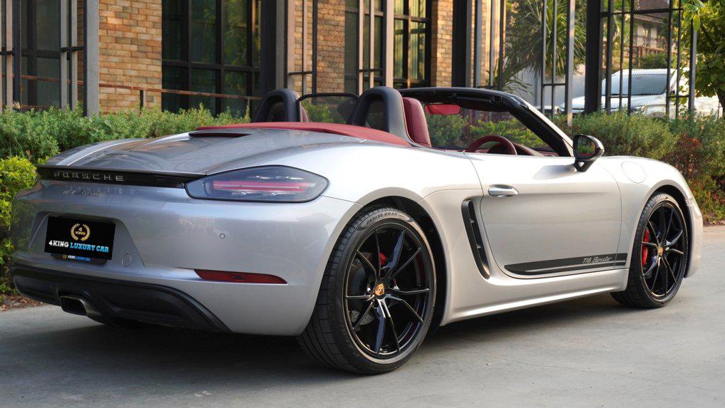 Porsche 718 Boxster Convertible ปี 2017 | ENNXO