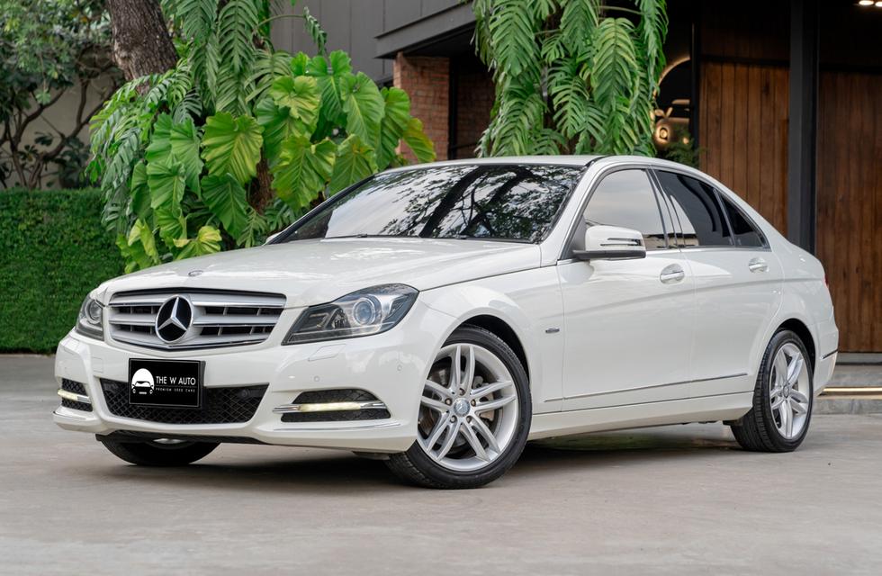 “Mercedes-Benz C250 CGI Avantgarde” ปี2013 📌𝐂𝟐𝟓𝟎 เข้าใหม่ค่ะ ราคาเร้าใจ ...