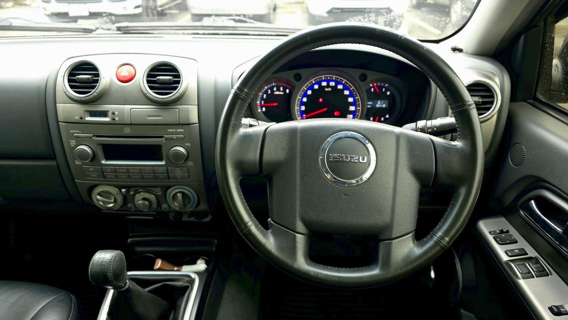 รหัสรถ WB3477 Isuzu 2.5 Ddi i-teq Platinum m/t ปี 2008 | ENNXO