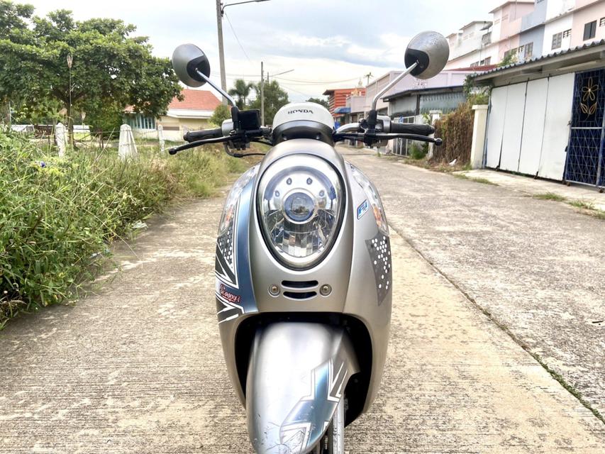 Scoopy i club 12 | ENNXO