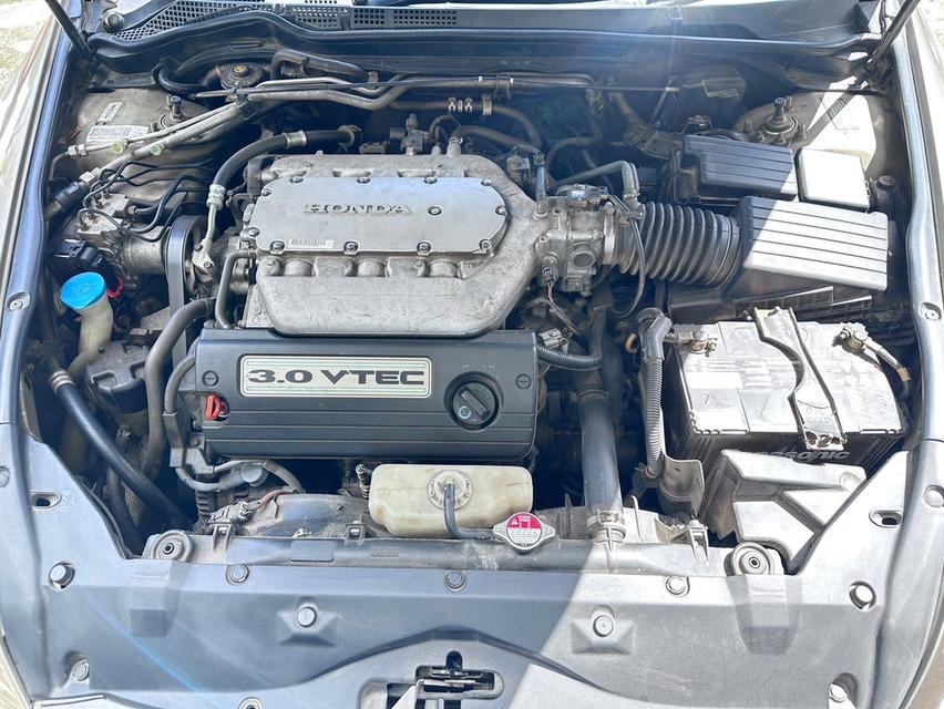 Honda Accord 3.0V6 | ENNXO