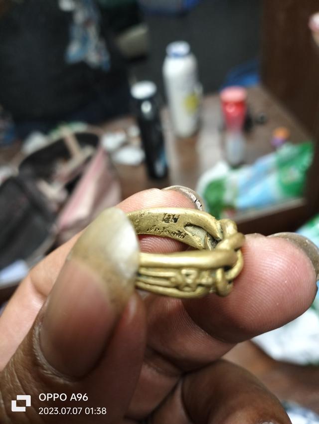 แหวนพิรอด ไอ้ไข่ วัดเจดีย์ รุ่น 1 | ENNXO