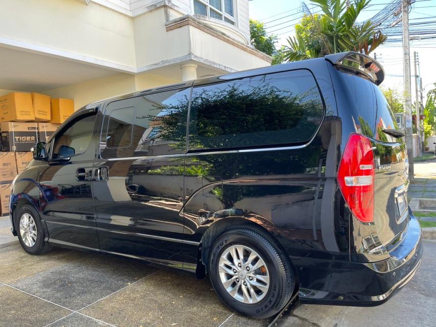 ขาย ฮุนได h1 deluxe สีดำ ปี 14 จดทะเบียน 15 เลขไมล์ 153Xxx | ENNXO