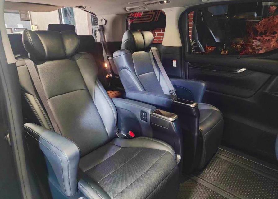 Toyota Alphard SC Package ปี 2021 | ENNXO