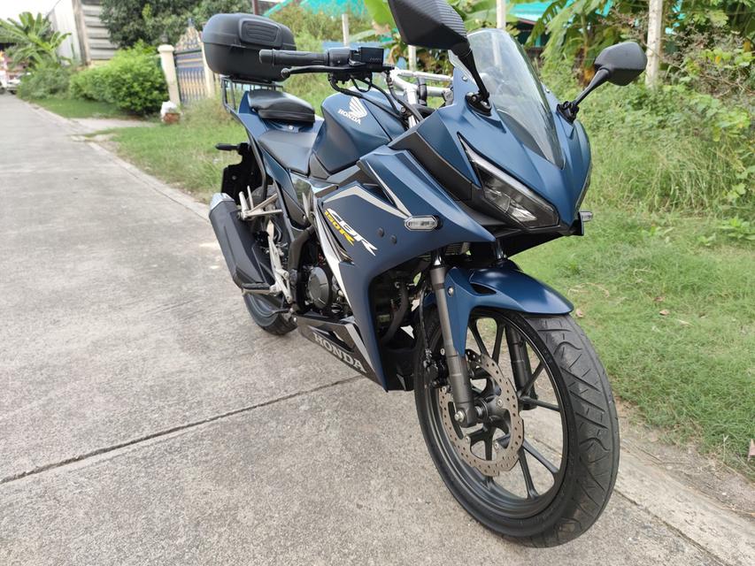 รถ 11 เดือน Honda CBR 150 R | ENNXO