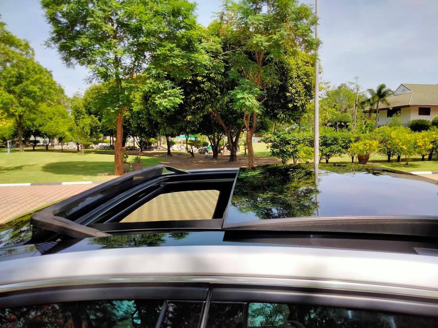 Mercedes Benz E250 AMG Sunroof Top 2010 | ENNXO