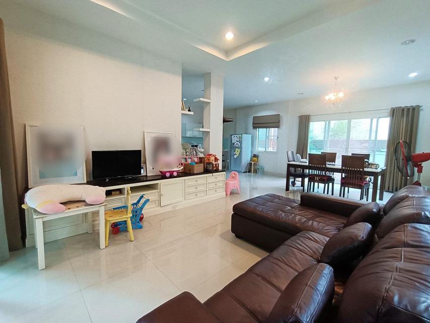 ขาย บ้านเดี่ยว ใกล้สาทร บางกอก บูเลอวาร์ด สาทร-ปิ่นเกล้า 234 ตรม. 52.5 ตร.วา ราคาต่ำสุด | ENNXO