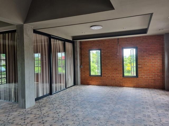 ขายตึก 2 ชั้น 65 ตรว. รามคำแหง118 ติดนานาชาติแอสคอต ตกแต่งใหม่ | ENNXO