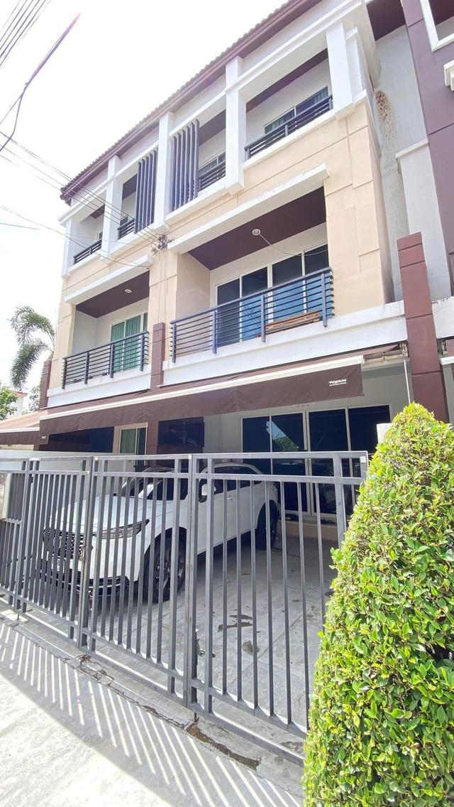 บ้านกลางเมือง นวมินทร์70 | ENNXO