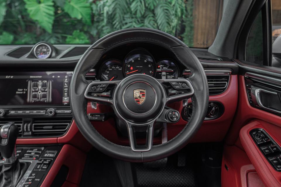 Porches Macan 2.0 PDK ปี 2020 สวยกริ๊บวิ่งน้อย 2 หมื่นกม.เท่านั้น 🍎 ...