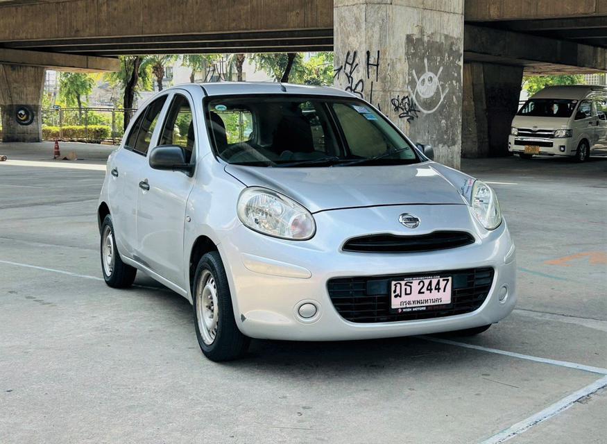 Nissan MARCH 1.2 E ปี 2022 ฟรีดาวน์ จัดเต็มได้ ผ่อนถูก