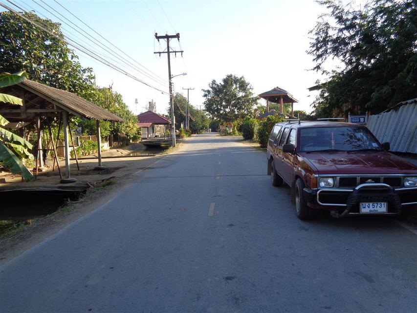 SS124ขายที่ดิน0-1-81ไร่พร้อมบ้านที่เป็นร้านเสริมสวยติดทางสาธ | ENNXO