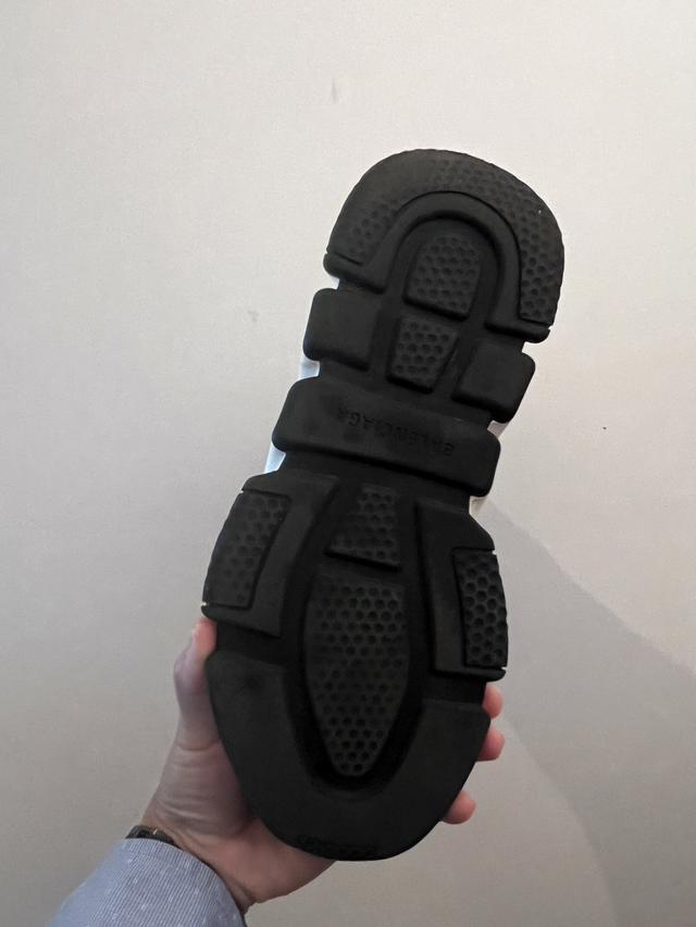 ขายรองเท้าผ้าใบ Balenciaga Speed trainer size 38 | ENNXO