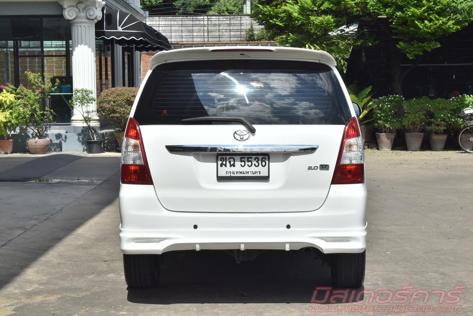 2012 TOYOTA INNOVA 2.0 V | ENNXO