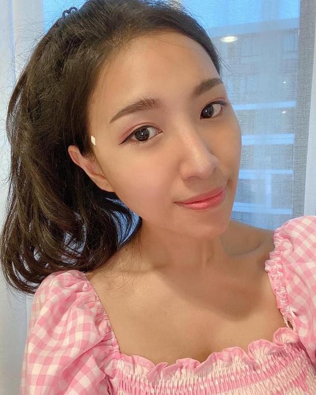 นารีญา คลินิก | ENNXO