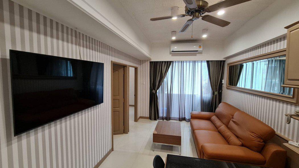 ให้เช่า คอนโด 2 ห้องนอน เฟอร์นิเจอร์ครบ ชั้น 6 รื่นฤดี คอนโดมิเนียม 58 ตรม. ใกล้ Regents ...