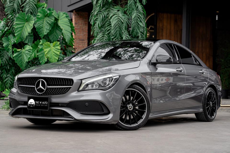 Mercedes-Benz CLA250 AMG Night Edition ปี 2019 ⏱รถมือเดียว วิ่งเพียง 52 ...