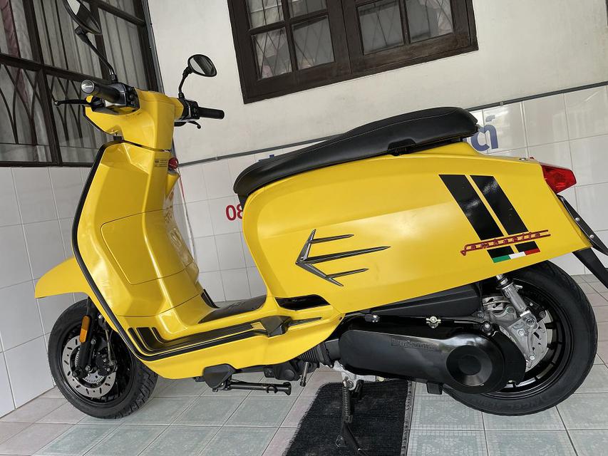 V200 GP สภาพซื้อจอด ไม่เคยล้ม สีเดิมโรงงาน ตัวถังสวยไร้รอย มีรับประกัน มีเก็บปลายทาง ออกง่าย ไม่ ...