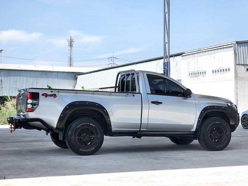 ขายMitsubishi Troton 2.4GL 4wd ปี21 | ENNXO