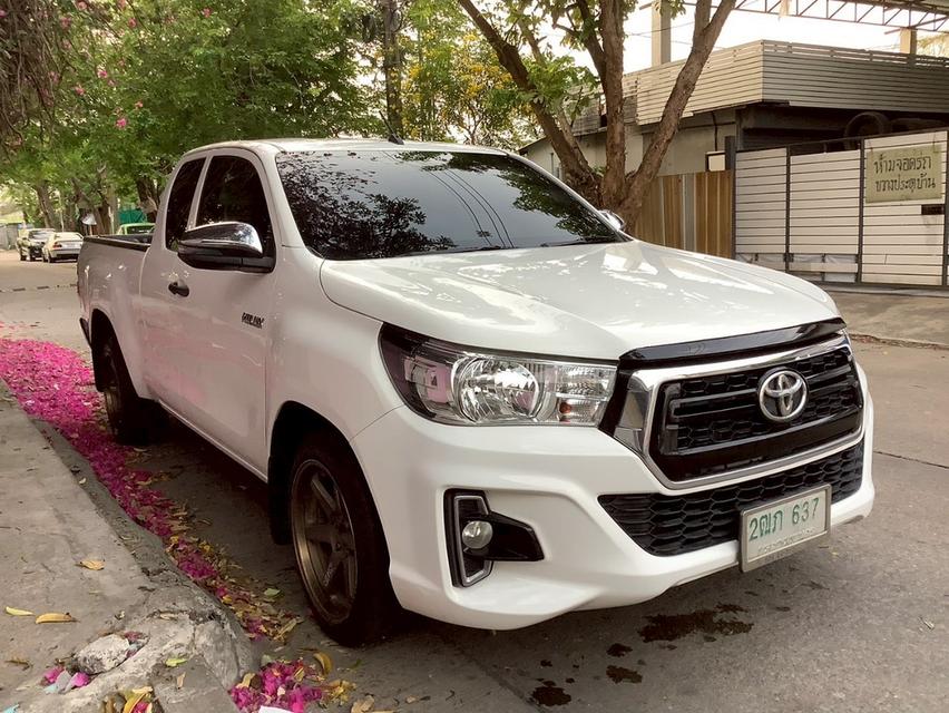 Toyota Hilux Revo 2019 | ENNXO