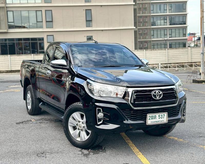TOYOTA HILUX REVO 2.4 E PRERUNNER SMART CAB เกียร์ Auto สีดำ ปี2018 (18แท้) | ENNXO