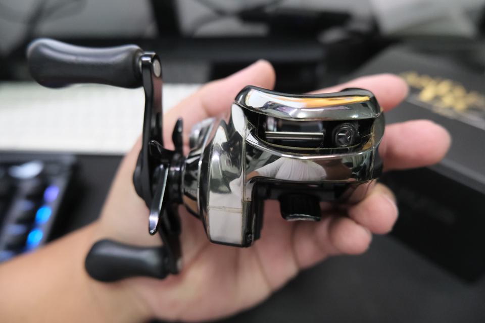 Shimano Antares DC HG 21 หมุนขวา | ENNXO