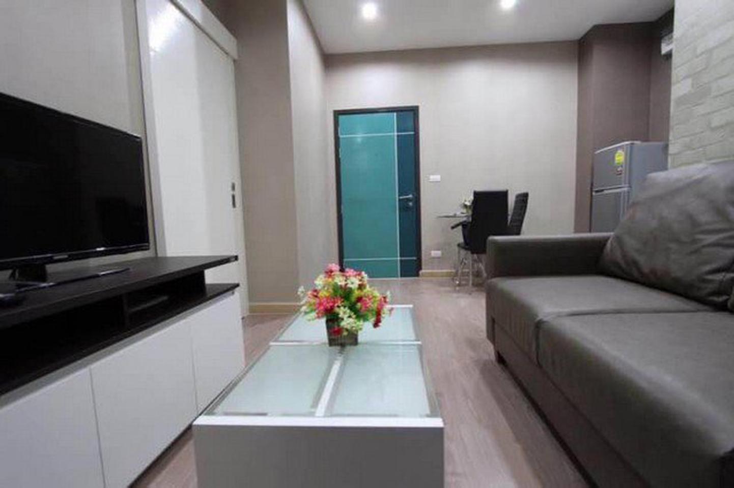 ให้เช่า คอนโดมิเนียม เอสโทร แจ้งวัฒนะ 35 ตรม 10K | ENNXO