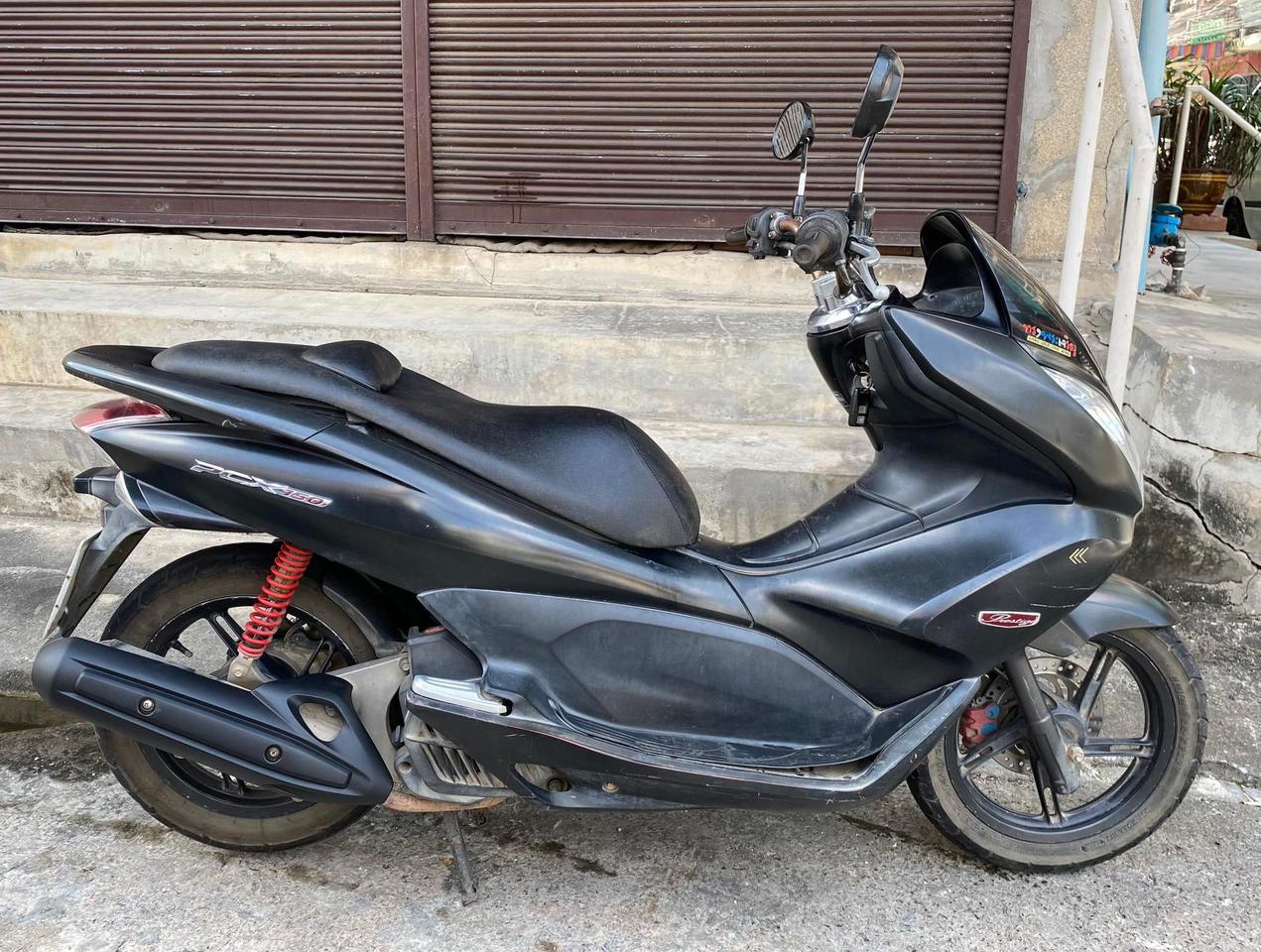 ขายถูก PCX 150cc. ปี56 รถเดิม เครื่องเงียบเดิม ควันไหลนิดๆ เล่มทะเบียน ...