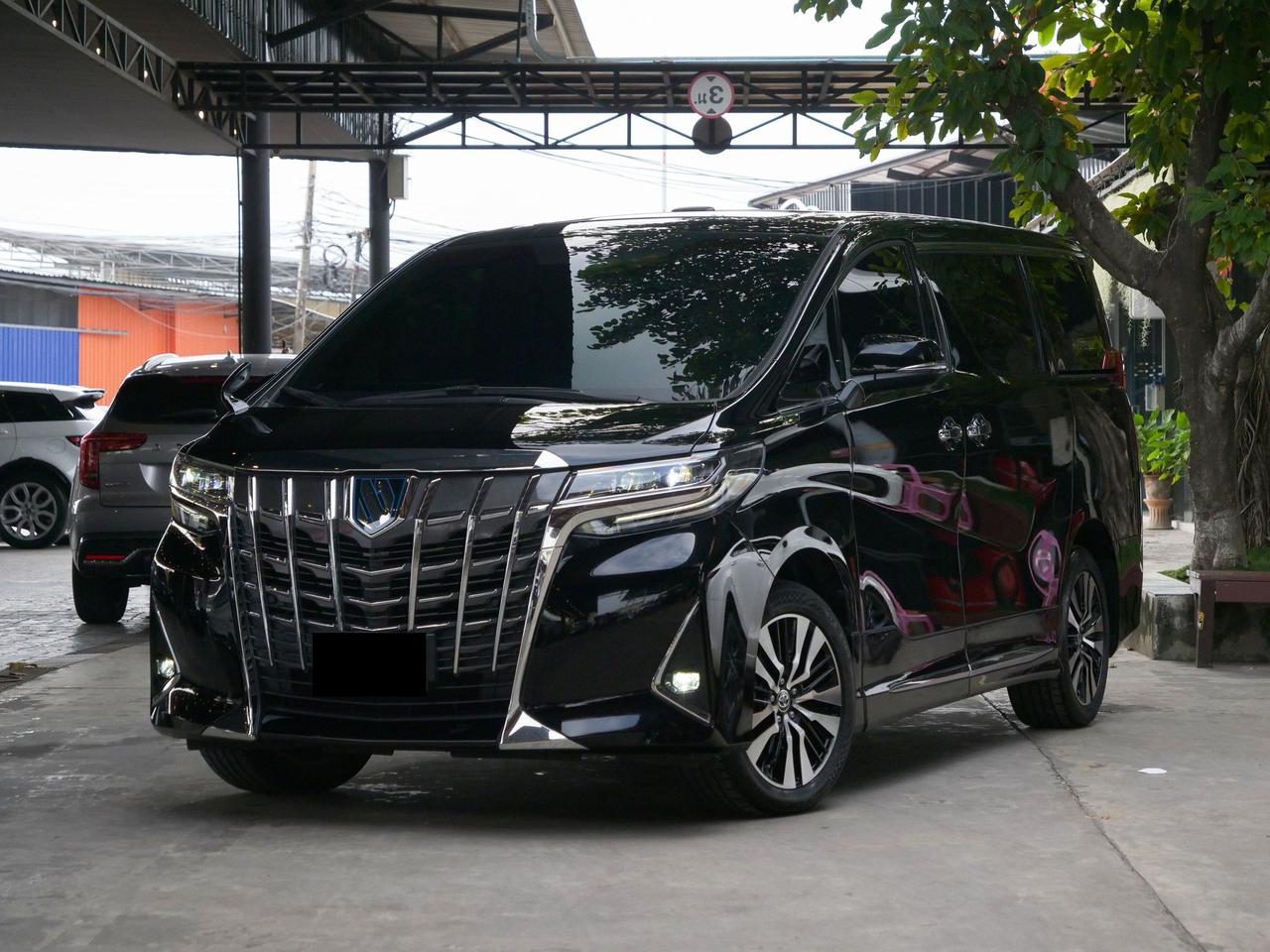 2022 Toyota Alphard 2.5 Hybrid X | ENNXO