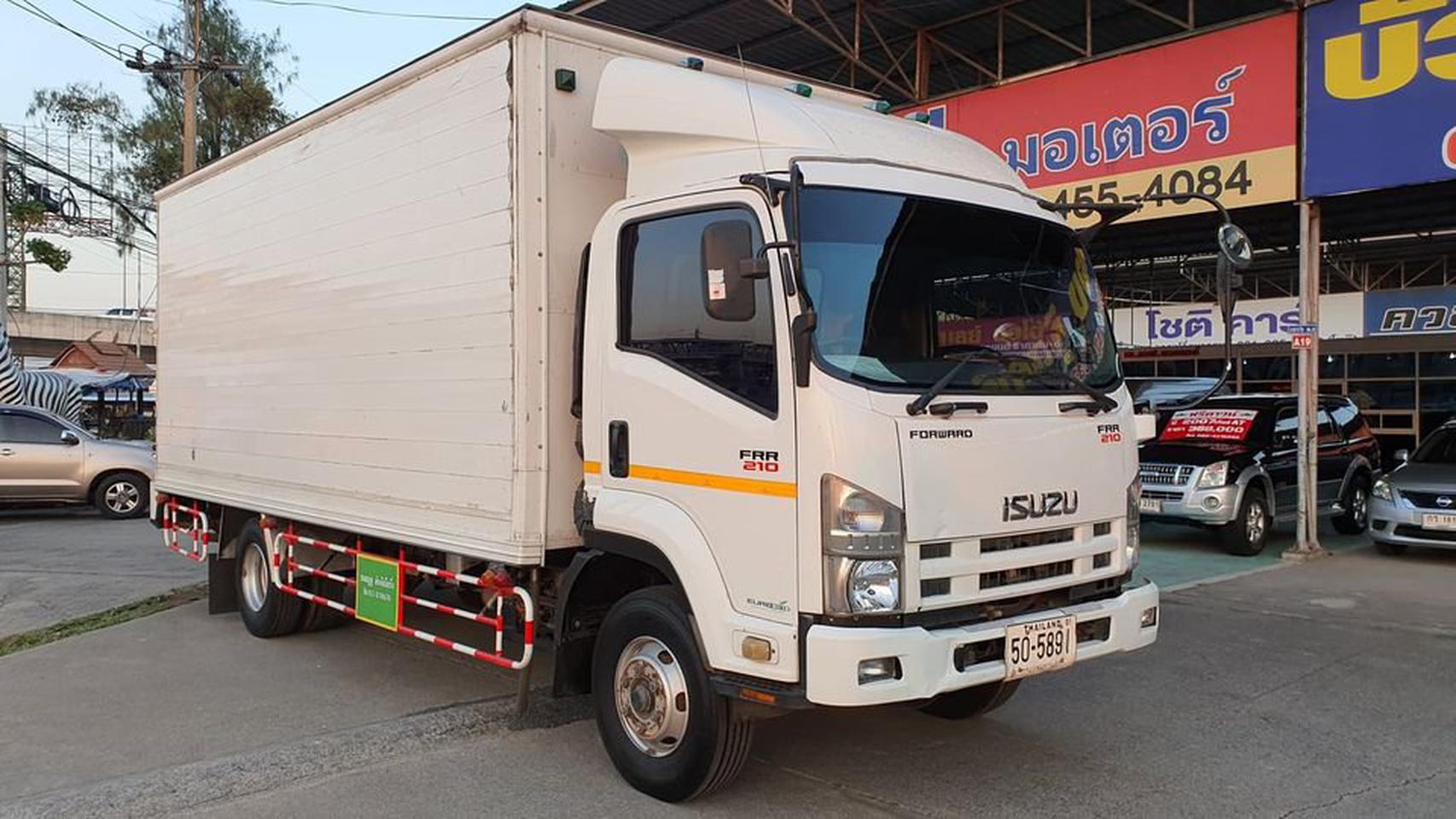 Isuzu FRR 210 รถ 6 ล้อ ปี2013 | ENNXO