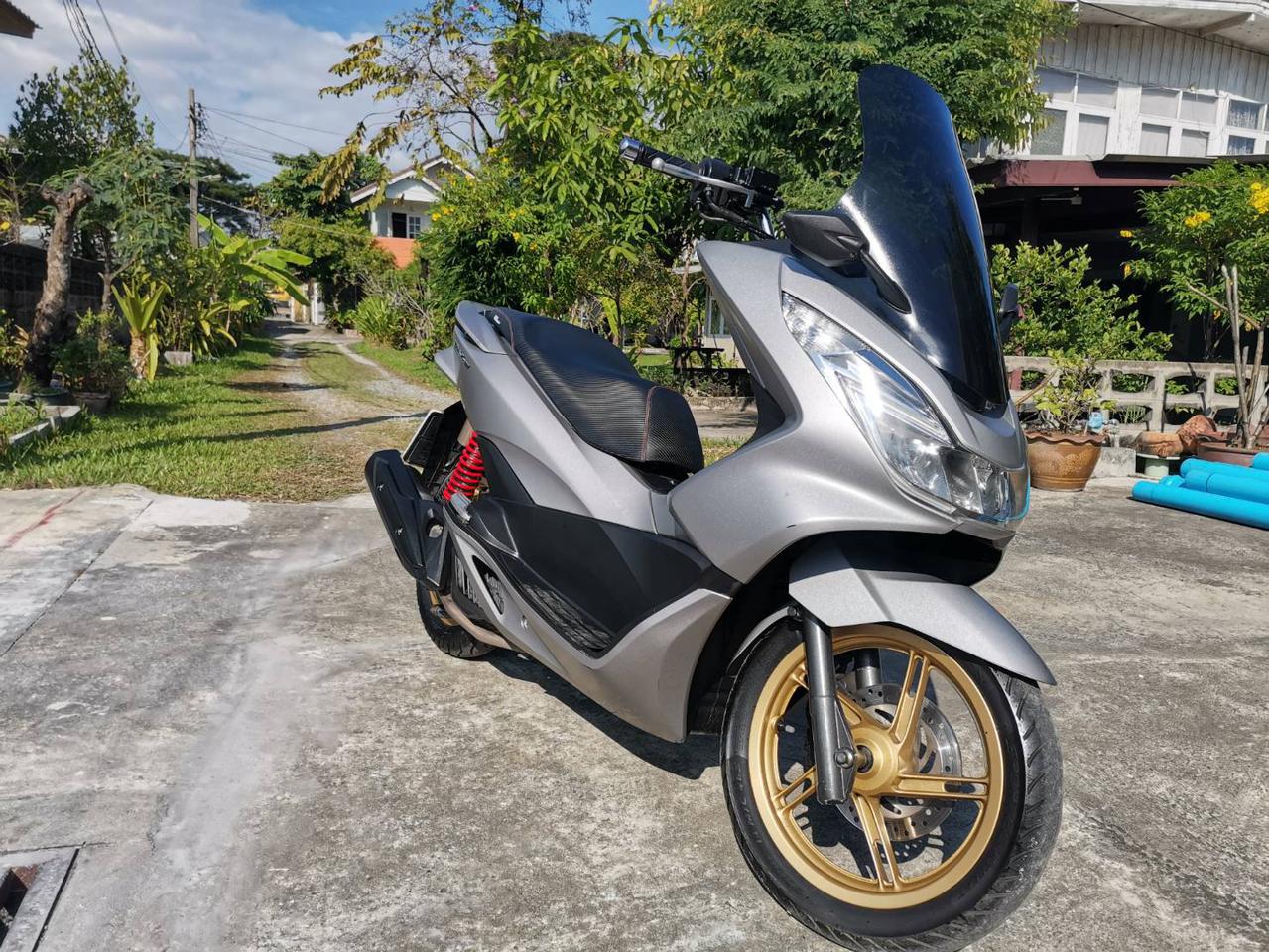 Honda PCX 150 cc ปี 2015 | ENNXO